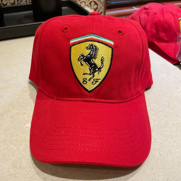 Ferrari | Accessories | Nwt Ferrari Official Classic Baseball Cap Red ...